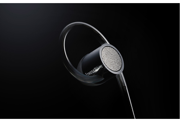 B&W’s C5 In-Ear Phones